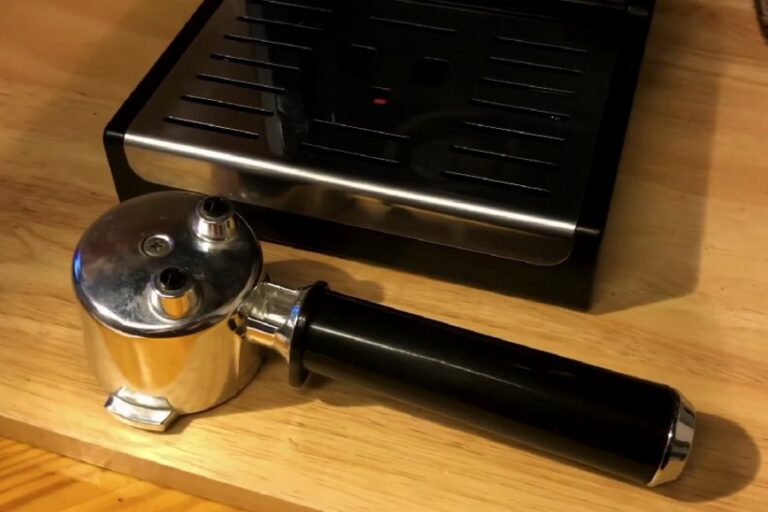 DeLonghi ECP3420 Review (2023) - Should You Buy It?