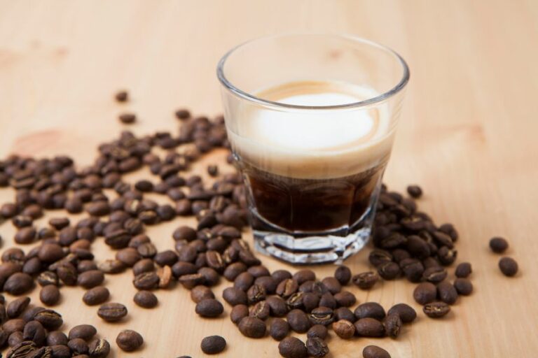 How to Make a Macchiato - Real Step-By-Step Recipe